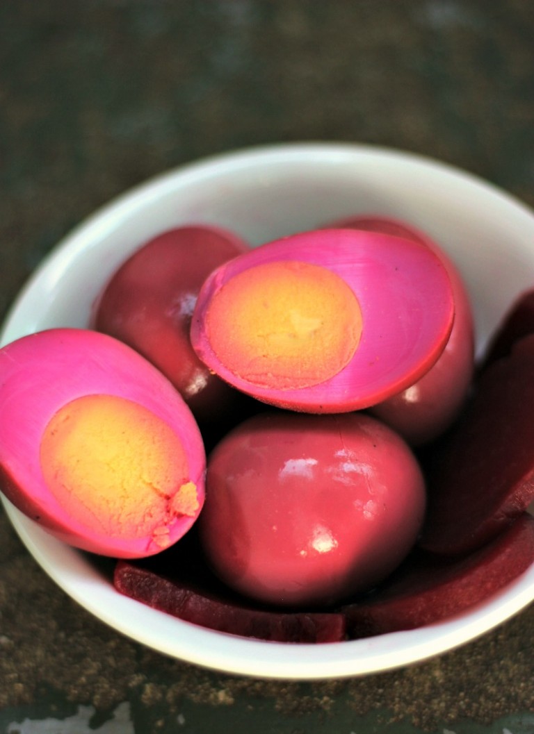 Amish Pickled Red Beet Eggs Recipe