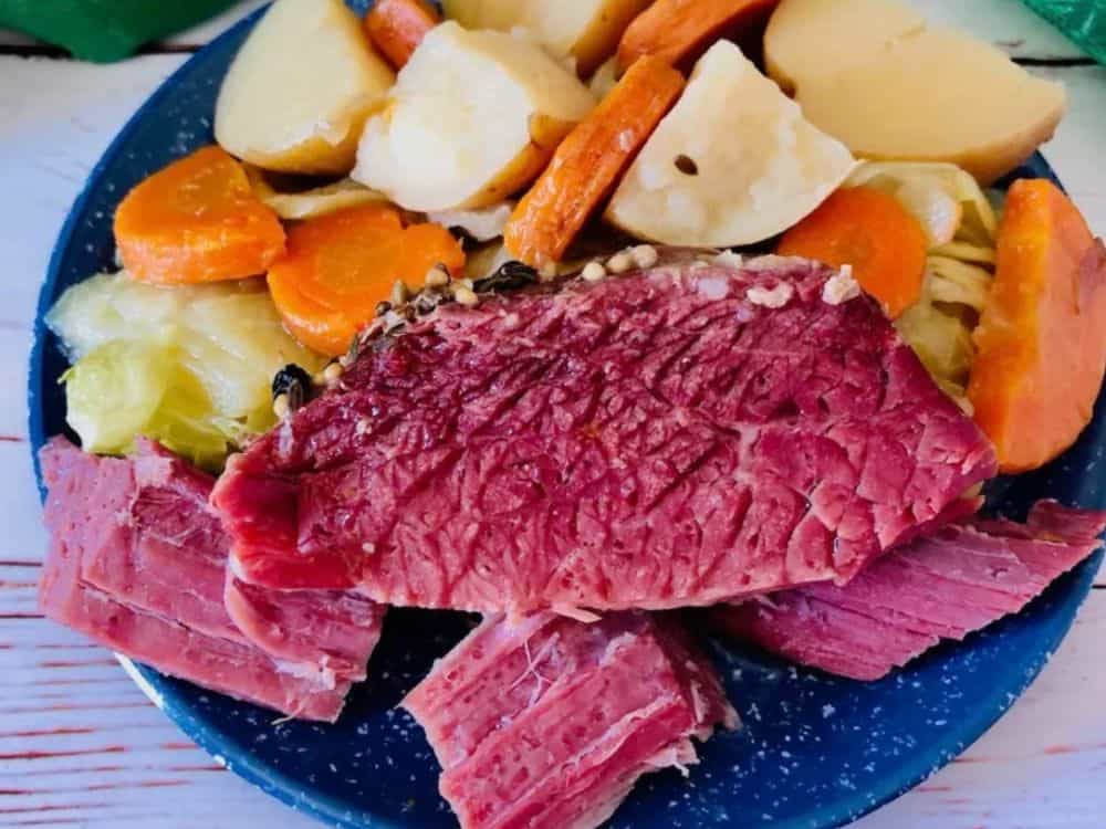 What to Eat with Corned Beef