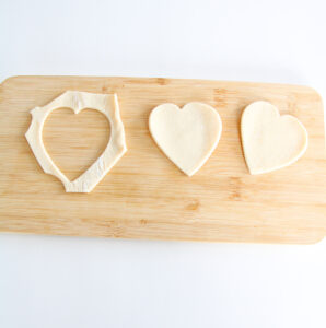 Easy Raspberry Hand Pie Recipe